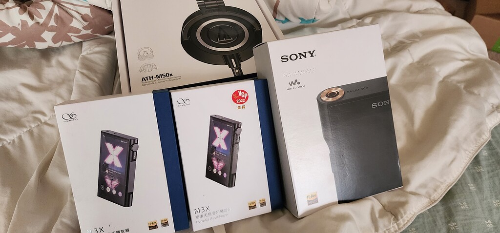 A bundle of DAPs! (review for Sony NW-WM1AM2, discussion of others ...